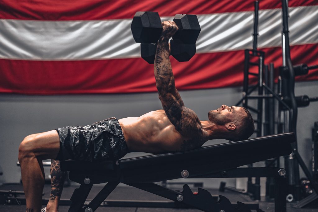 How To Lean Bulk Properly (Build Muscle, Without Gaining Fat)